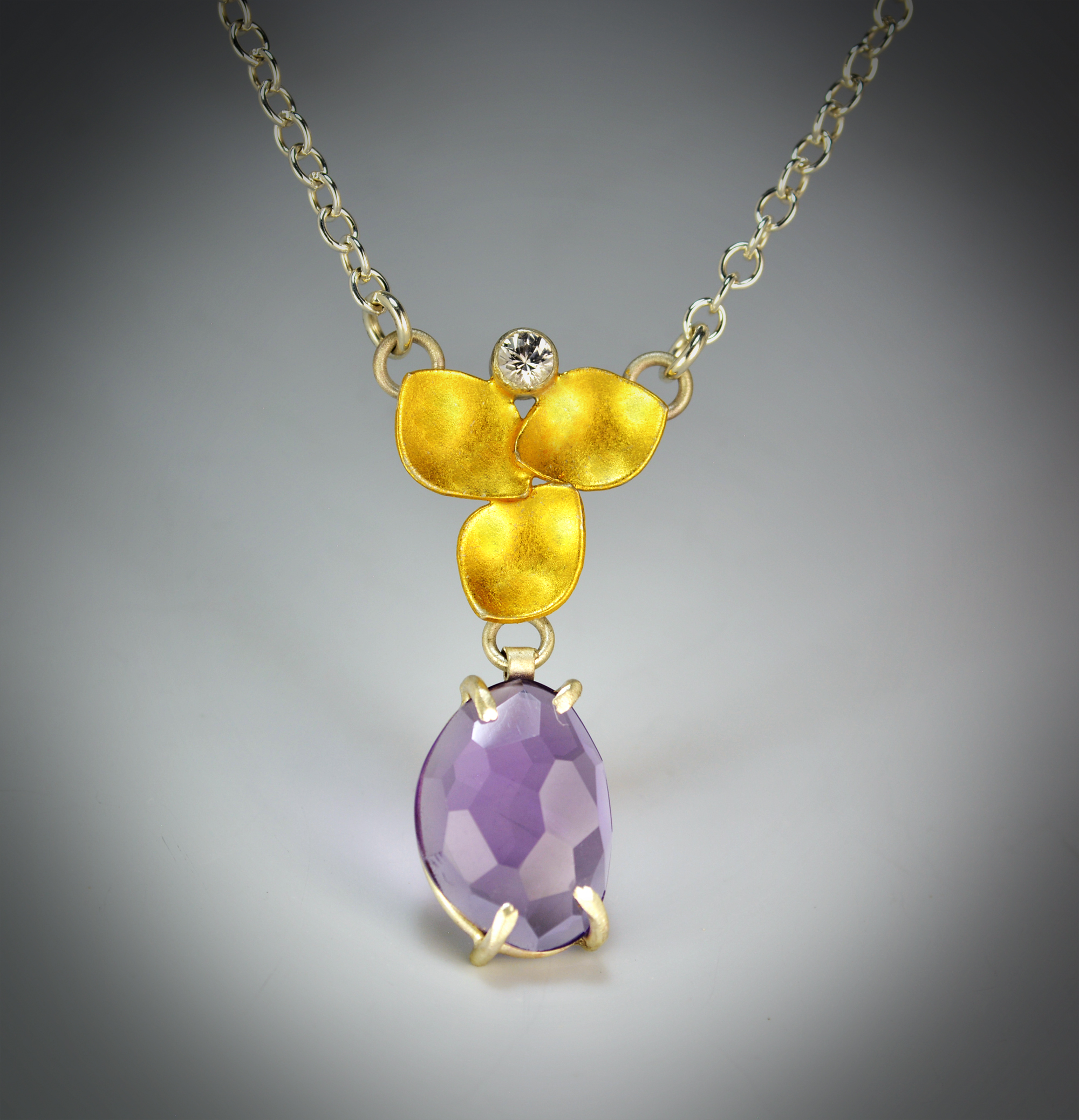 Necklaces – Judith Neugebauer